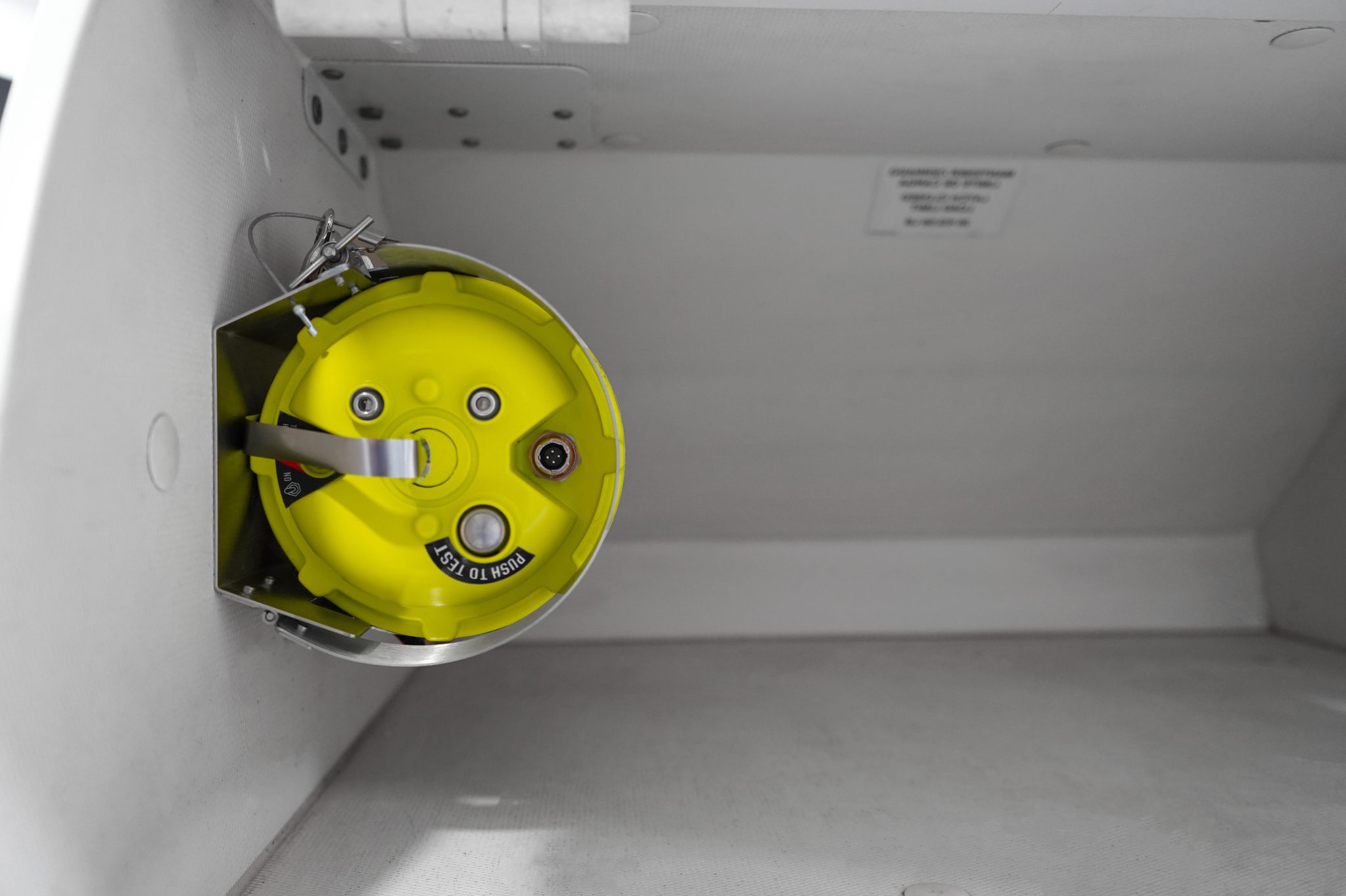 ELT 4000S - ACR Electronics, Inc